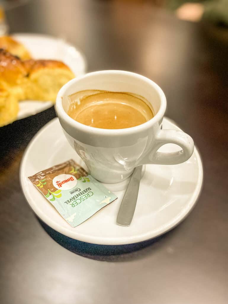 Kaffee trinken in Portugal: Portugiesische Kaffeekultur